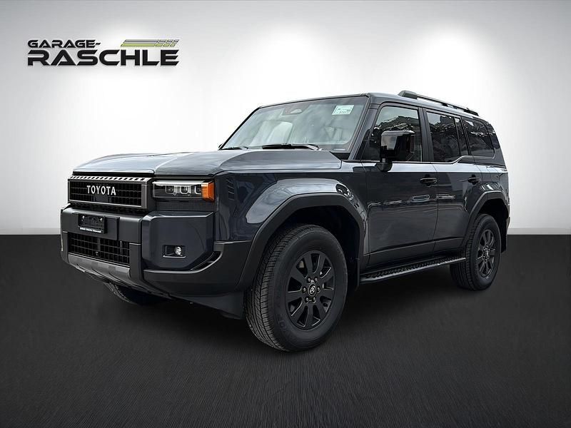 Neu 2026 Toyota Land Cruiser Style 205 PS SUV – 8880 Walenstadt ...