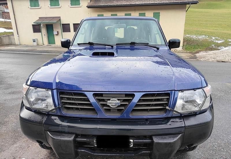 Gebraucht 2000 Nissan Patrol 130 PS SUV – 4710 Balsthal (Händler) – CHF ...