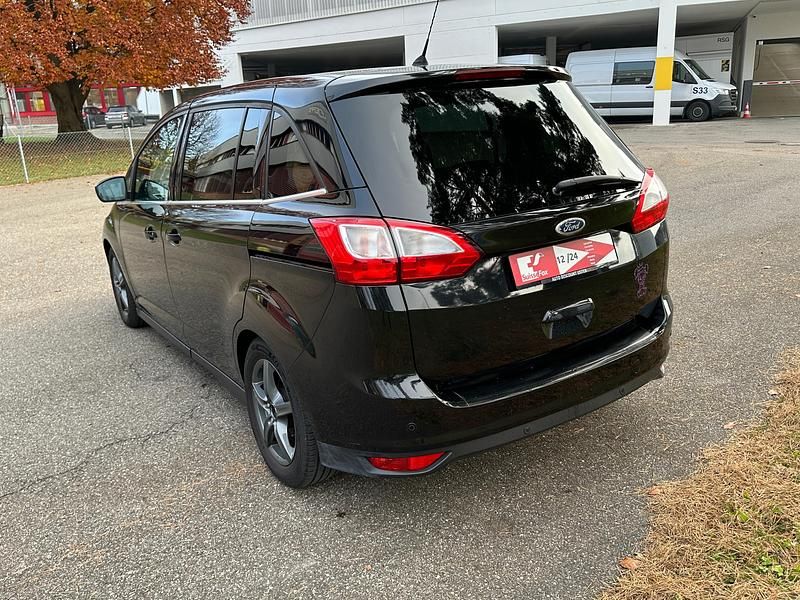 Gebraucht 2012 Ford Grand C-Max 150 PS Van / Kleinbus – 8620 Wetzikon ...