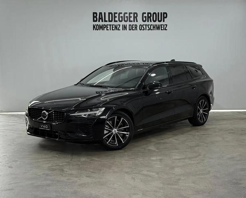 Volvo V60 Schwarz