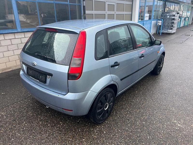 Gebraucht 2004 Ford Fiesta Trend 80 PS Kleinwagen – 8330 Pfäffikon ZH (sellerKind.dealer) – CHF ...