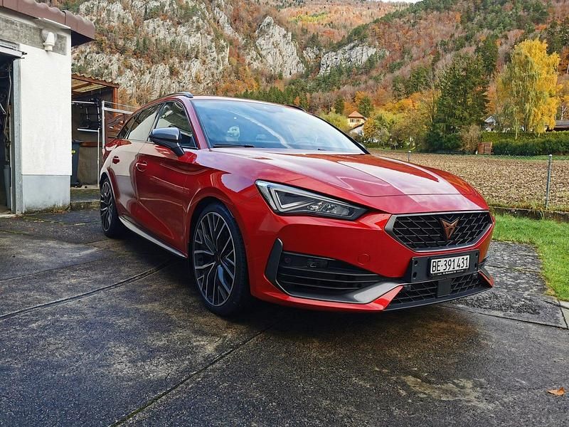 Gebraucht 2023 Cupra Leon VZ 370 PS Kombi – 2604 La Heutte (Händler ...