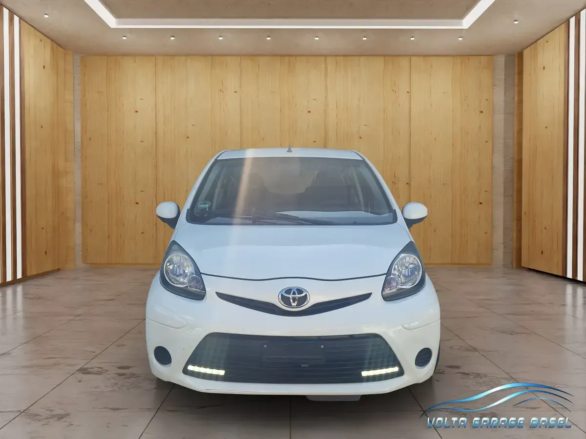 Gebraucht Toyota Aygo 68 PS (2012) in Basel - CHF 1’900 | AutoUncle