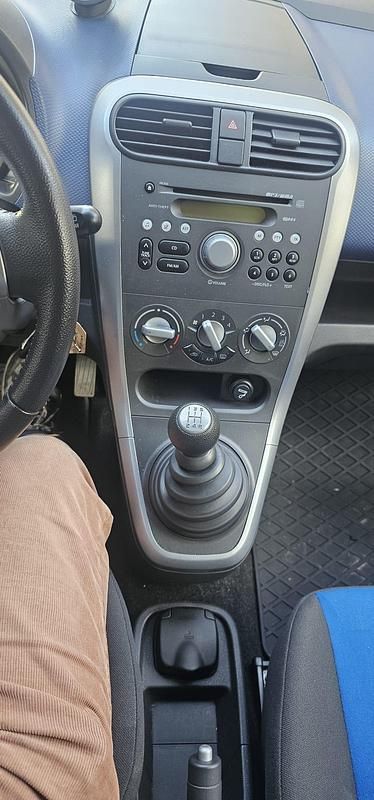 Gebraucht 2009 Opel Agila Enjoy 86 PS – 4914 Roggwil (Privat) – CHF 5 ...