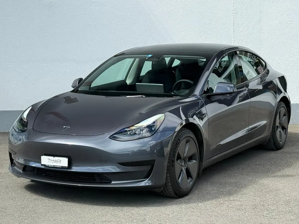 Gebraucht Tesla Model 3 325 PS (2021) in La Rippe - CHF 21’900 | AutoUncle