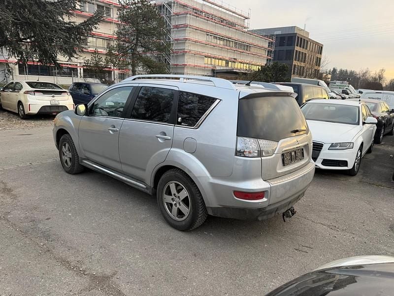 Gebraucht 2010 Mitsubishi Outlander Invite 156 PS SUV – 8604 Volketswil ...