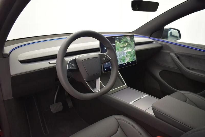 Neu Tesla Model Y Long Range AWD 514 PS (2026) in Meggen - CHF 50’948 ...