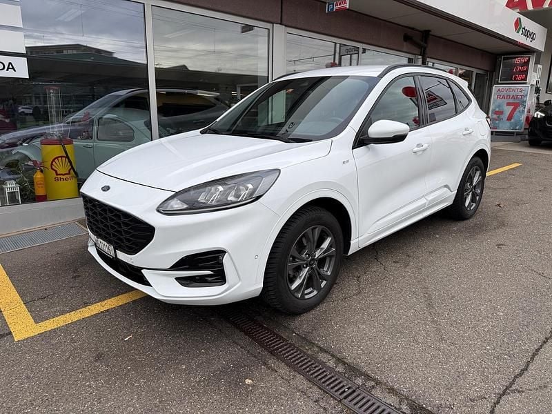 Gebraucht 2022 Ford Kuga ST-Line 190 PS SUV – 8965 Berikon (Händler ...