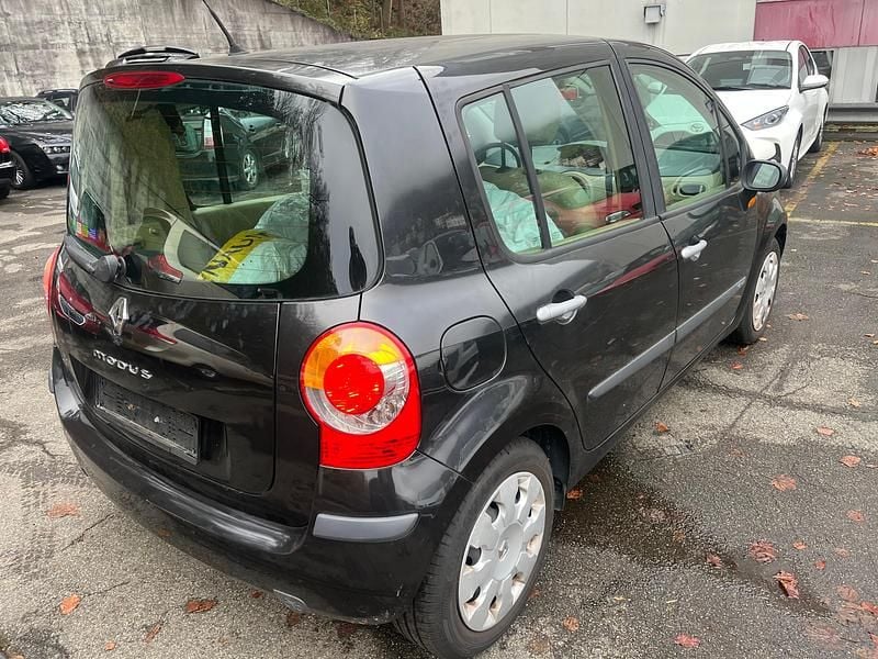 Gebraucht 2005 Renault Modus Dynamique 112 PS Van / Kleinbus – 8134 Adliswil (Händler) – CHF 2 ...