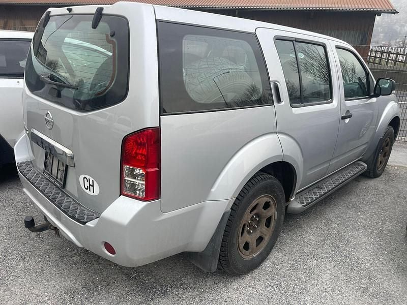 Gebraucht 2011 Nissan Pathfinder 190 PS SUV – 7310 Bad Ragaz (Händler ...