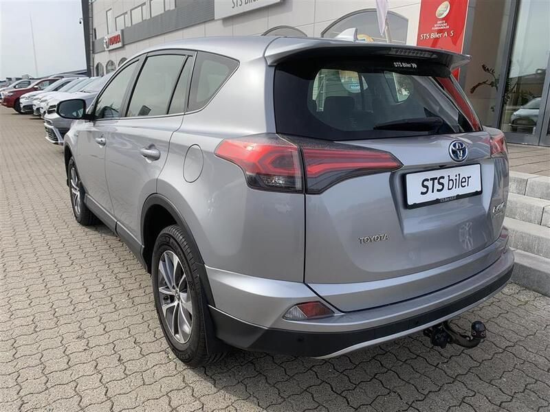 Toyota RAV4 brugt - 151 til salg + vurderet af AutoUncle