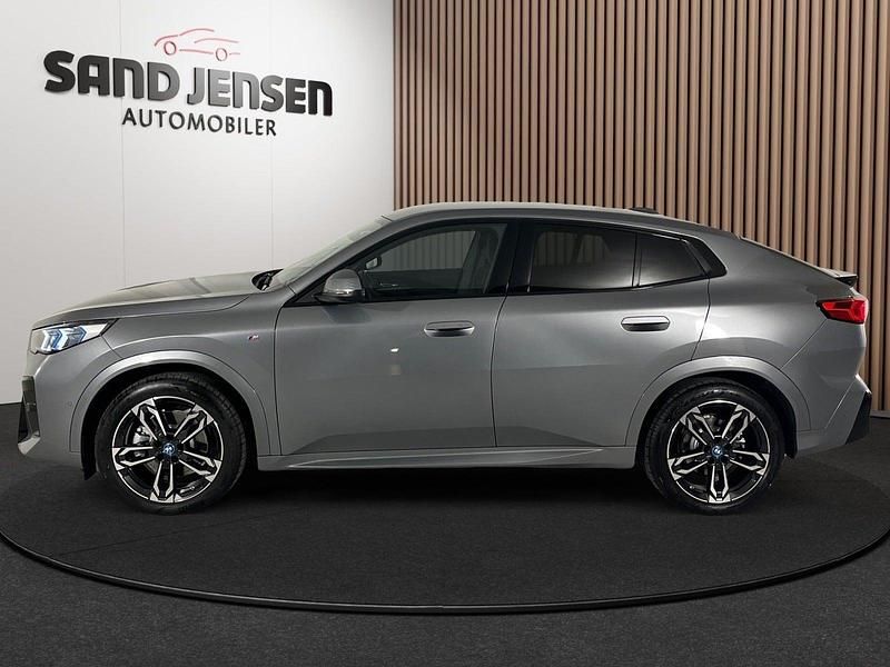 Brugt 2025 BMW iX2 M Sport 313 HK SUV – 8600 Silkeborg (Forhandler) – 4 ...