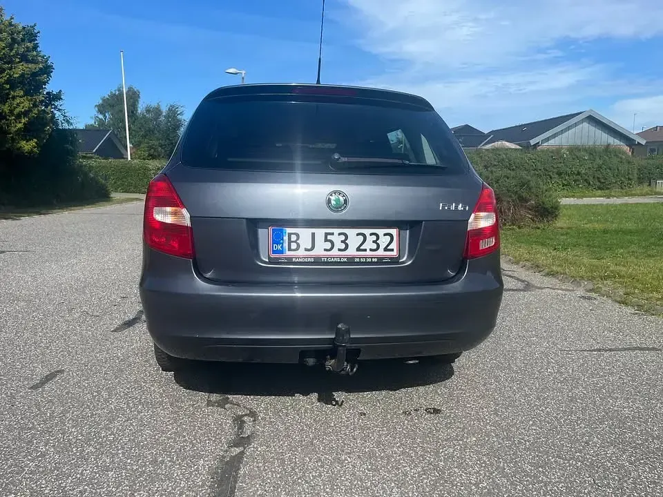 Brugt Skoda Fabia 86 HK (2009) i Aarhus, Danmark - 15.000 kr. | AutoUncle