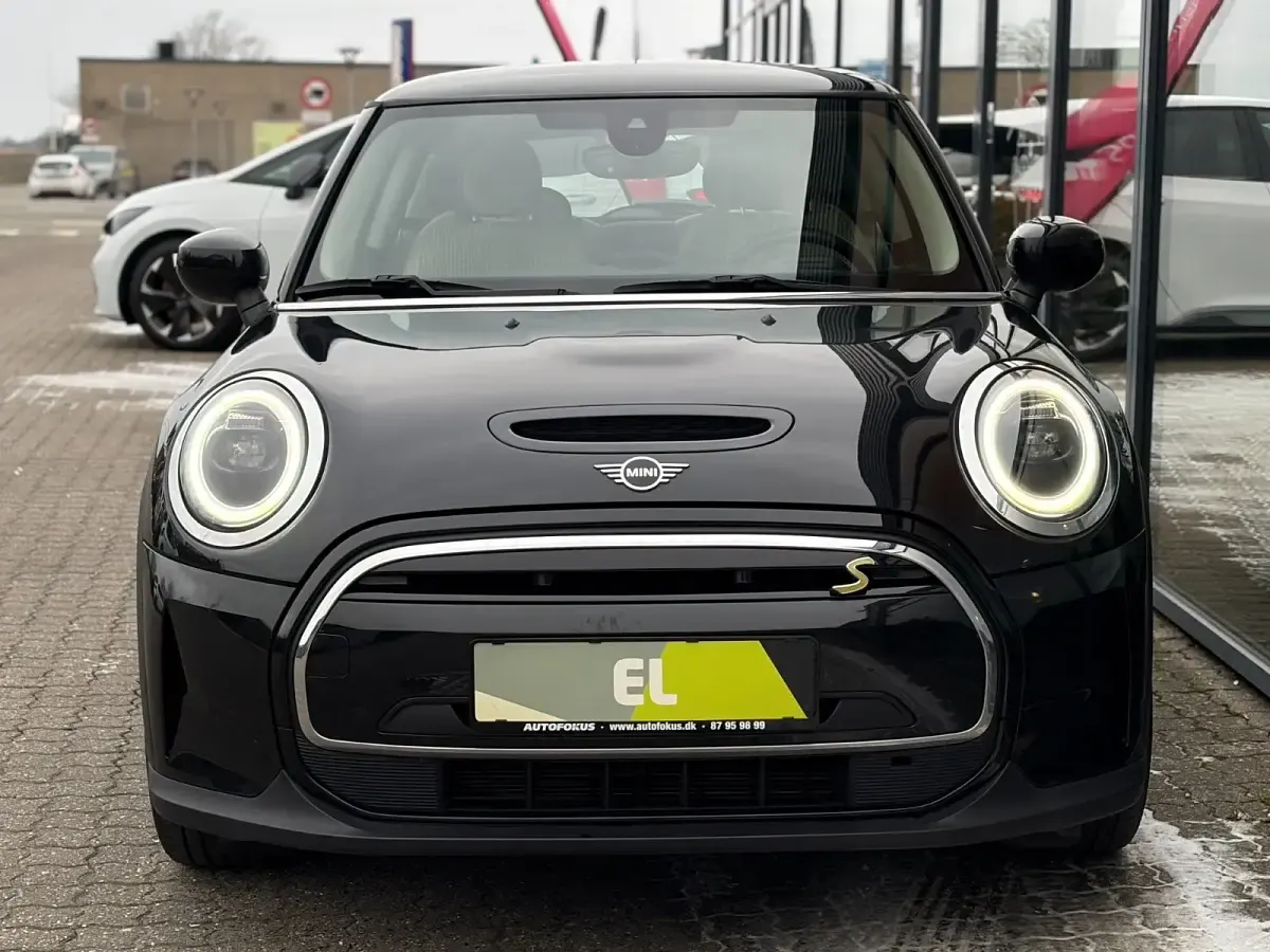 Brugt Mini Cooper SE Essential 184 HK (2023) i Randers SØ - 139.700 kr ...