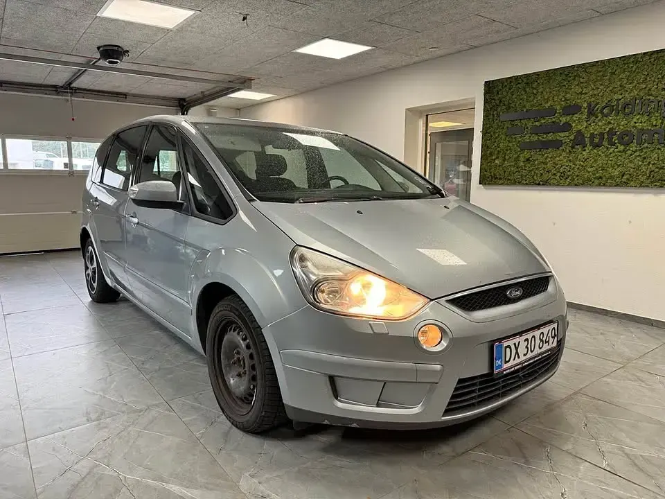 Brugt Ford S-MAX S 125 HK (2009) i Vejen, Danmark - 12.000 kr. | AutoUncle