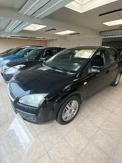 Brugt 2005 Ford Focus Ghia 115 HK Sedan – 5700 Svendborg (Forhandler ...