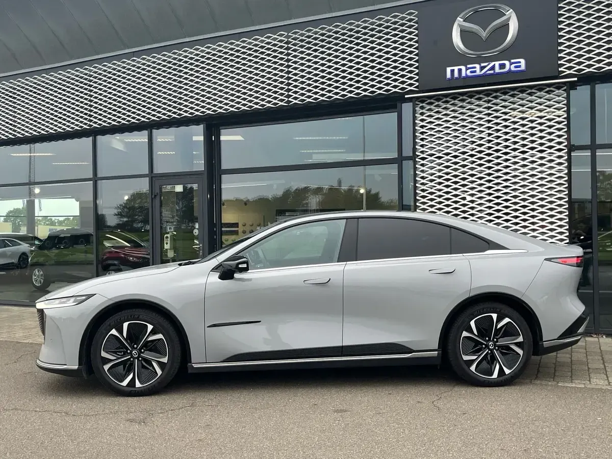 Brugt Mazda 6e Takumi-Line 245 HK (2026) i Struer - 289.900 kr. | AutoUncle