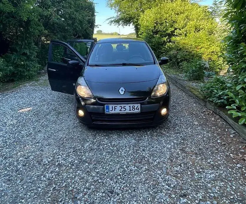 Brugt Renault Clio 75 HK (2012) i Skødstrup, Aarhus - 13.000 kr ...