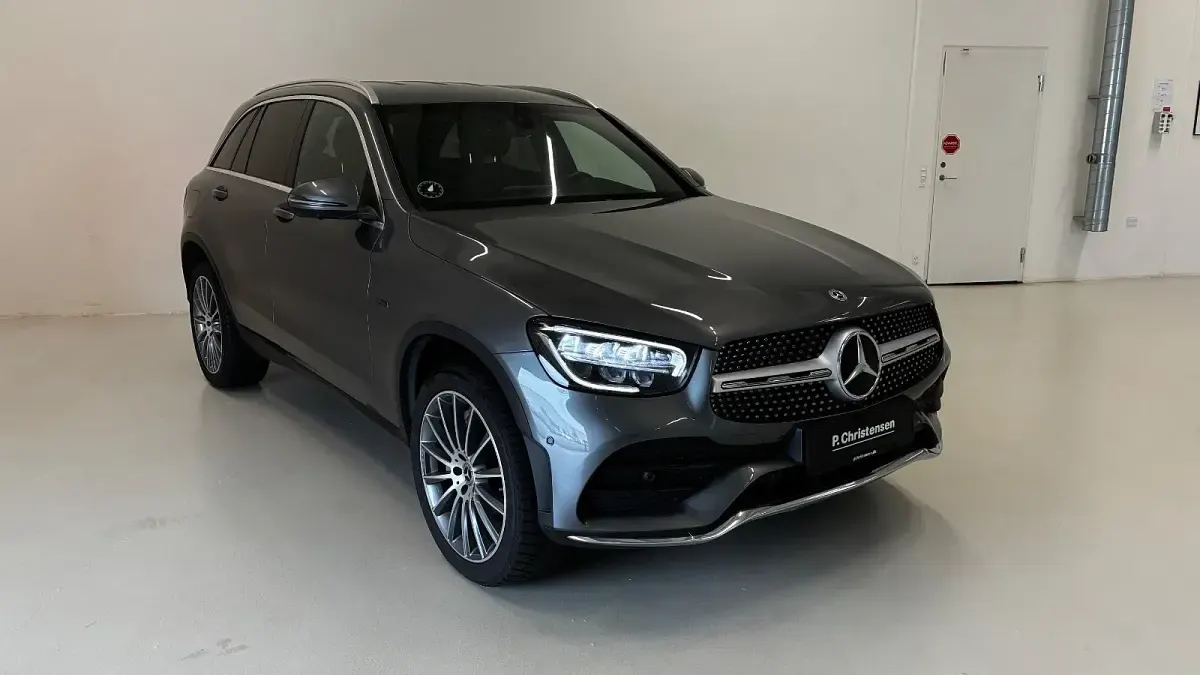 Brugt Mercedes GLC300e AMG line 320 HK (2021) i Middelfart - 399.900 kr ...
