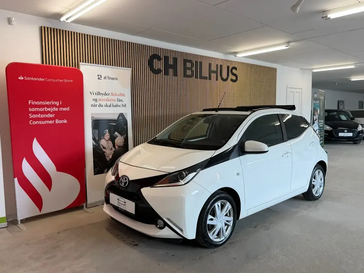 Brugt Toyota Aygo X-wave Sky 69 HK (2015) i Rødding - 69.500 kr ...