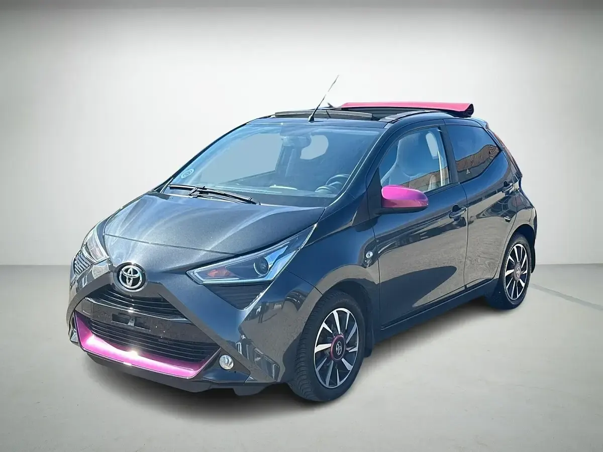 Brugt Toyota Aygo x-style 72 HK (2020) i Hillerød - 99.900 kr. | AutoUncle