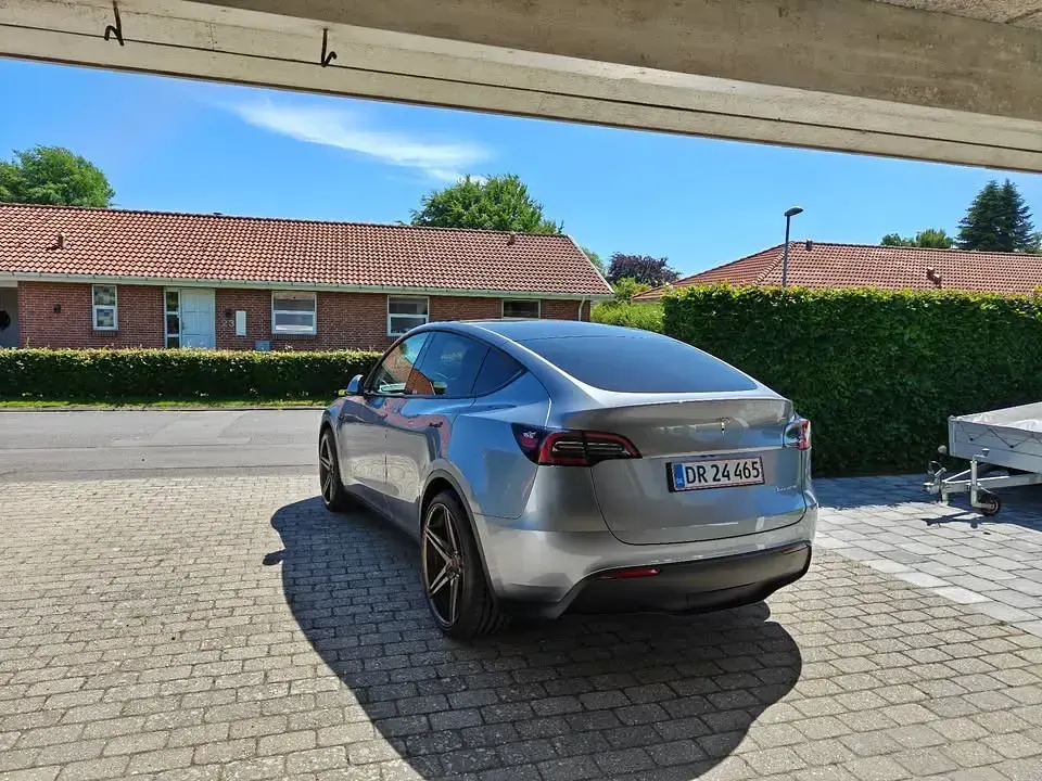 Brugt Tesla Model Y Long Range AWD 514 HK (2023) i Hedensted, Danmark ...