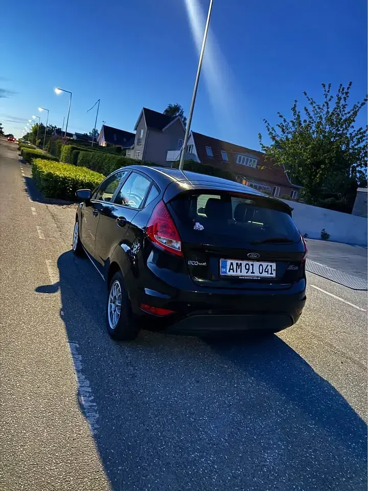 Brugt Ford Fiesta 95 HK (2010) i Roskilde, Danmark - 24.500 kr. | AutoUncle