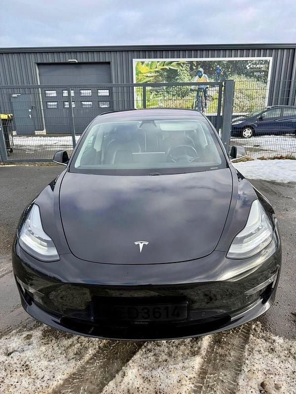 Gebraucht 2019 Tesla Model 3 498 PS Limousine – 38667 Niedersachsen ...