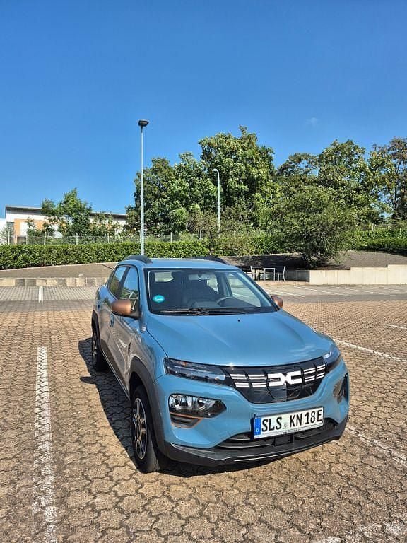 Gebraucht 2023 Dacia Spring Extreme 65 PS Kleinwagen – Saarland (Privat ...