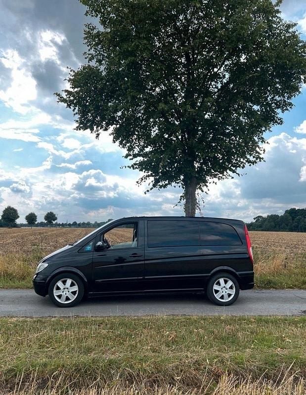 Gebraucht 2009 Mercedes Viano 150 PS Van / Kleinbus – 59379 Nordrhein ...