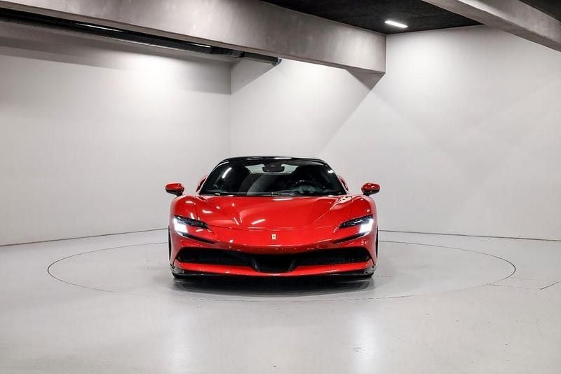 Gebraucht 2021 Ferrari SF90 Cabrio – (Händler) – 499.800 € (Nicht ...