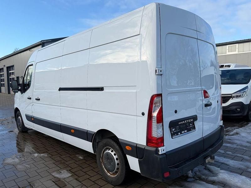 Gebraucht 2021 Renault Master 150 PS Van / Kleinbus – 25482 Kreis ...