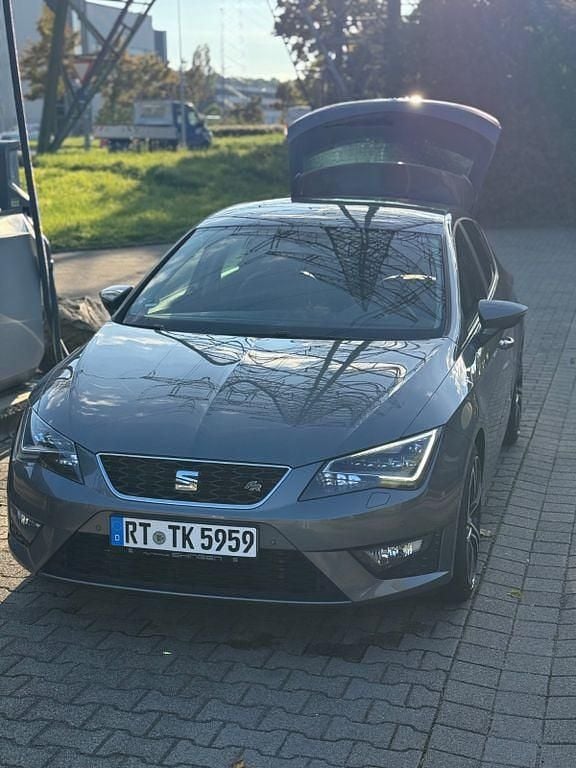 Gebraucht 2015 Seat Leon FR 184 PS Limousine – 72555 Baden-Württemberg ...