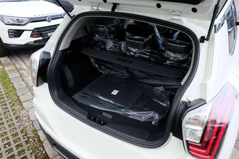 Neu 2025 Ssangyong (KGM) Tivoli 163 PS SUV – Bayern (Händler) – 24.220 ...