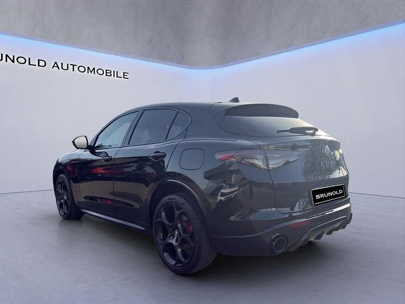 Gebraucht 2023 Alfa Romeo Stelvio Veloce 280 PS SUV – Baden-Württemberg ...