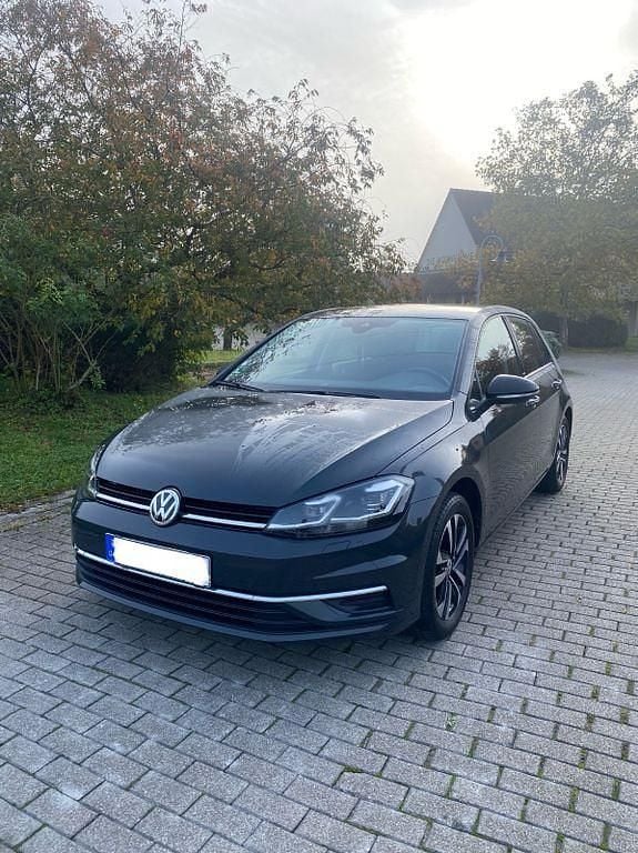 Gebraucht 2019 VW Golf IQ Drive 116 PS Limousine – 72827 Baden ...