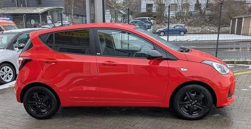 Gebraucht 2020 Hyundai i10 87 PS Kleinwagen – Bayern (Händler) – 11.700 ...