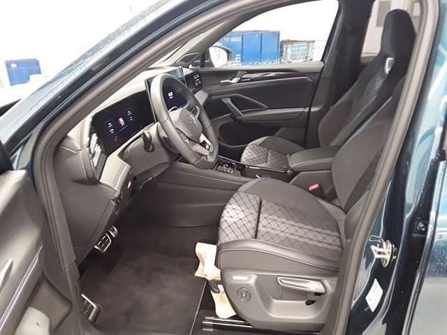 Gebraucht 2025 VW Tiguan R-line 204 PS SUV – Nordrhein-Westfalen ...