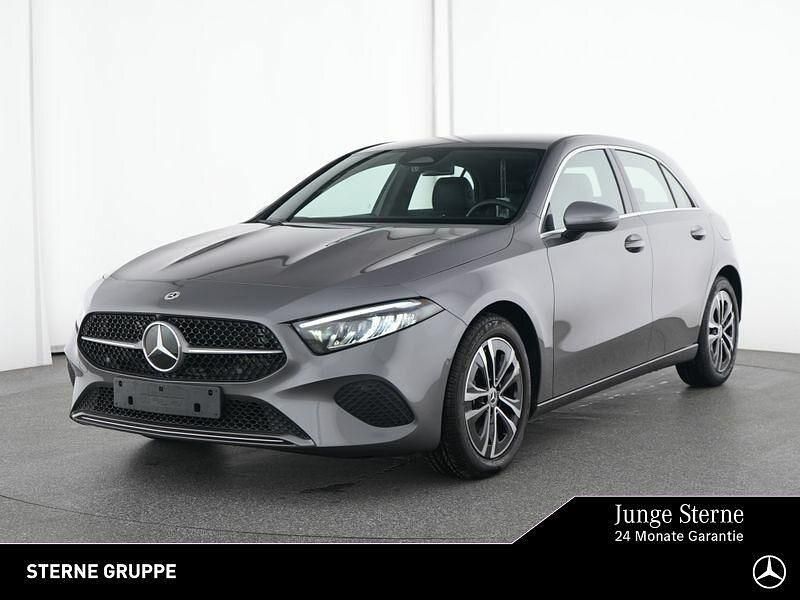 Gebraucht 2024 Mercedes A180 Progressive 136 PS Limousine – Bayern ...