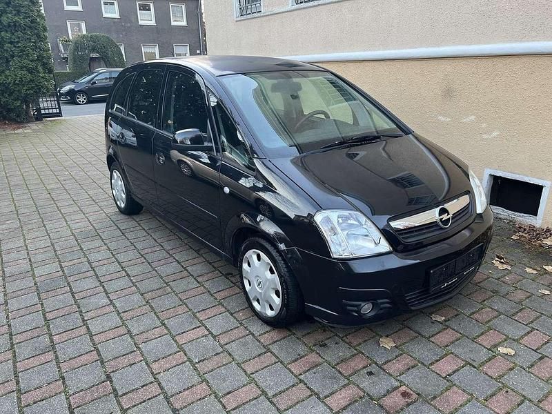Gebraucht 2010 Opel Meriva Edition 105 PS Van / Kleinbus – 45899 ...