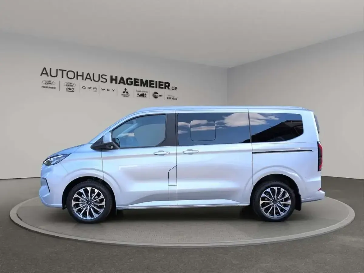 Gebraucht Ford Tourneo Titanium X 170 PS (2025) in Halle Westfalen - 56 ...