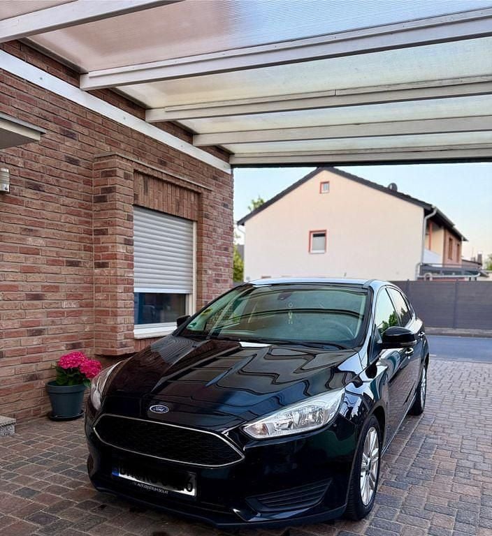Gebraucht 2016 Ford Focus Business Edition 120 PS Limousine – 50181 ...