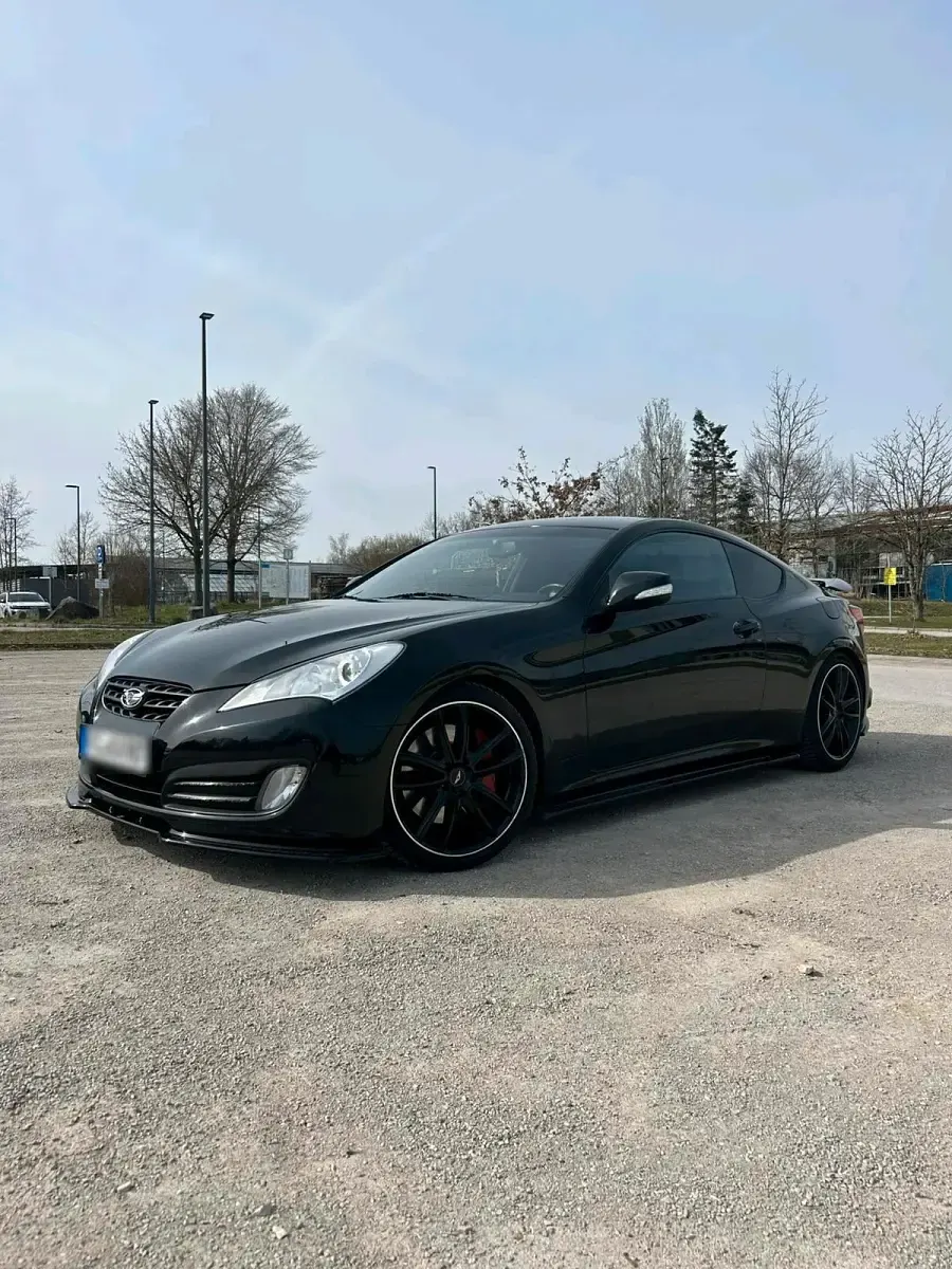 Gebraucht Hyundai Genesis 214 PS (2011) in Bayern - Freising - 11.600 ...