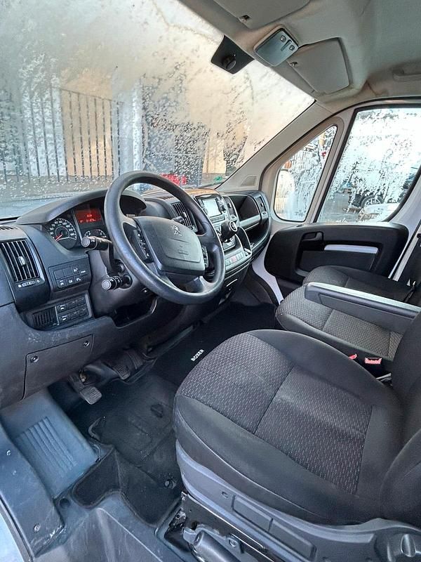 Gebraucht 2021 Peugeot Boxer 160 PS Van – 93051 Bayern - Regensburg ...