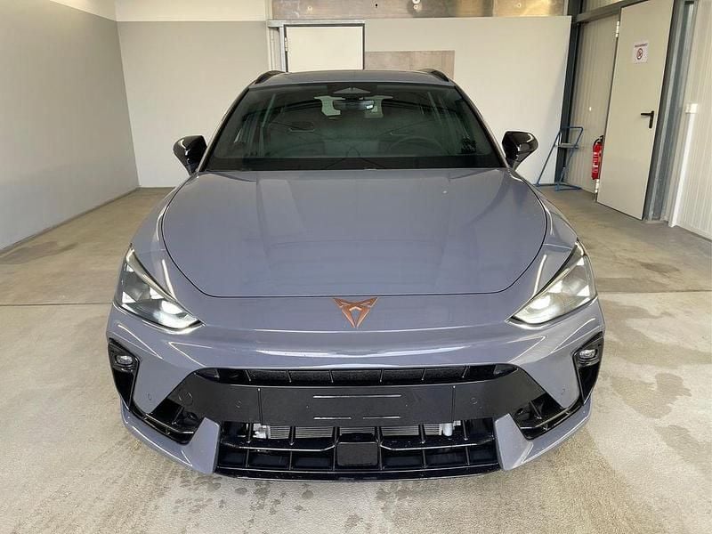 Neu 2025 Cupra Leon VZ3 333 PS Kombi – Baden-Württemberg (Händler) – 40 ...