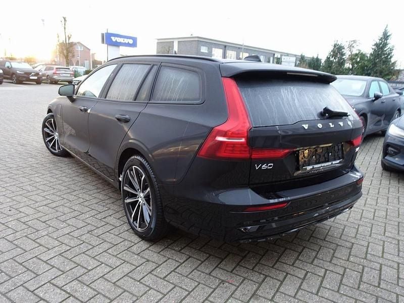Gebraucht 2025 Volvo V60 Plus 398 PS Kombi – Nordrhein-Westfalen ...