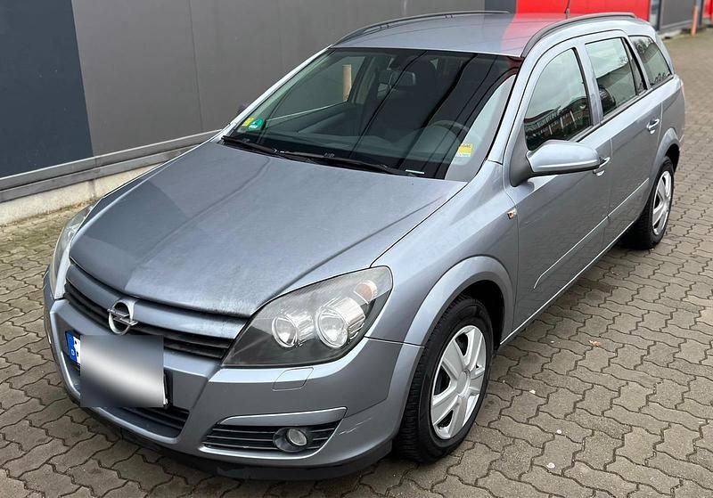 Gebraucht 2005 Opel Astra 90 PS Kombi – 22089 Wandsbek - Hamburg ...