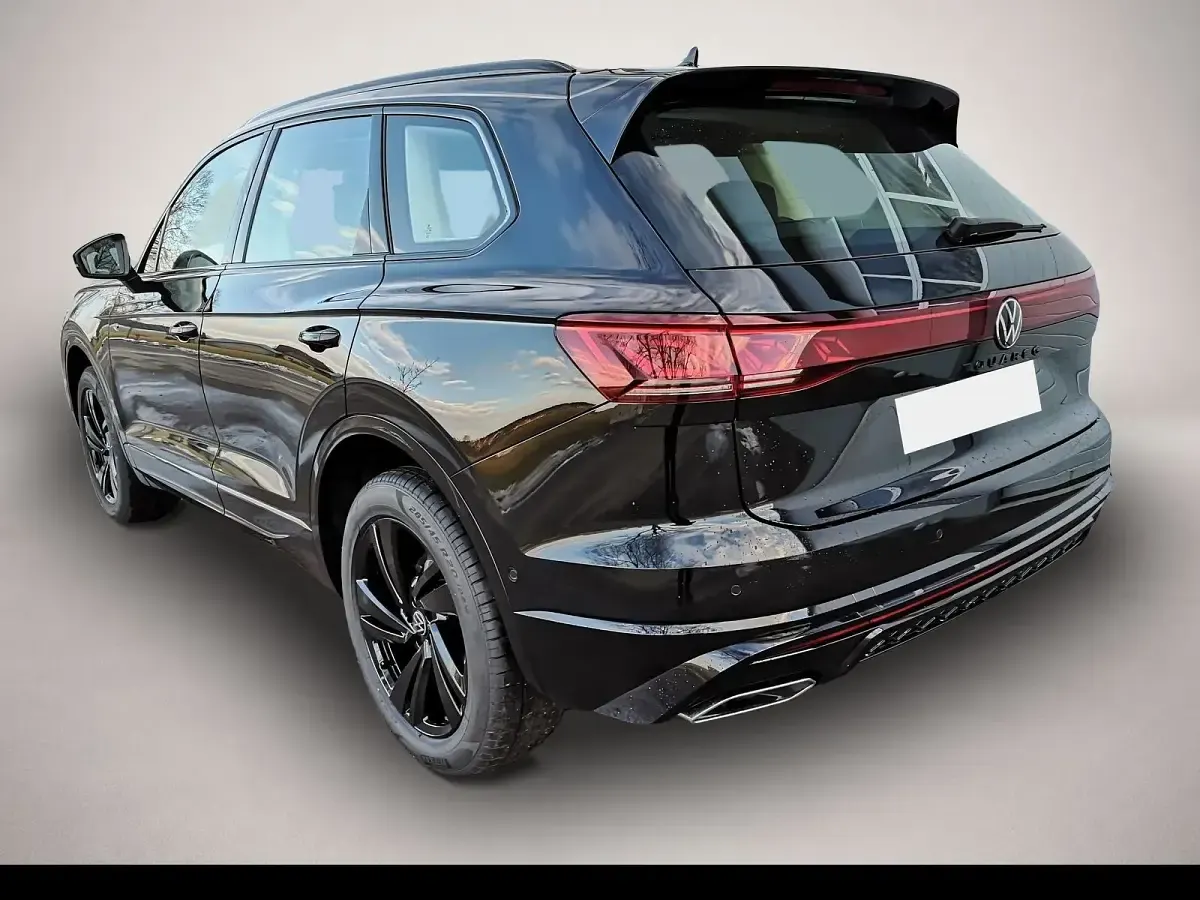 Neu VW Touareg Edition 330 PS (2026) in Düsseldorf - 82.600 € | AutoUncle