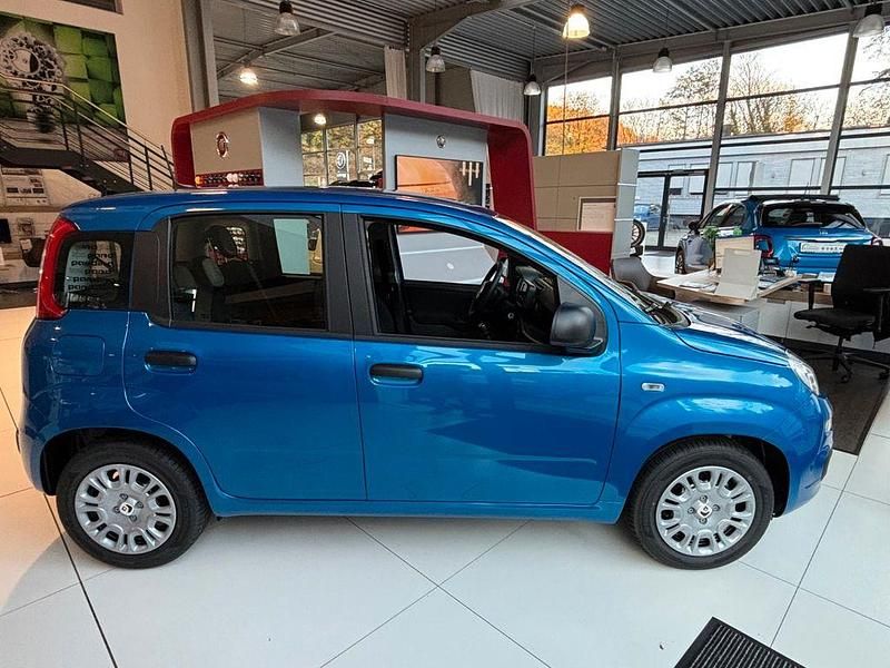 Neu 2025 Fiat Panda Pop 69 PS Limousine – Baden-Württemberg (Händler ...