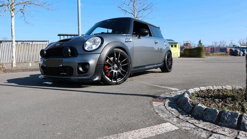 Gebraucht 2010 Mini John Cooper Works 211 PS Kleinwagen – 66877 ...